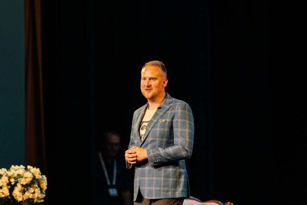 Bushel finds "aggressive adoption" of technology by young farmers
